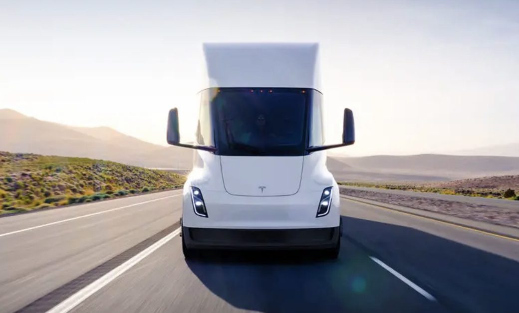 El Primer Tesla Semi Ya Tiene Dueño Y Es Una Refresquera - Transporte ...