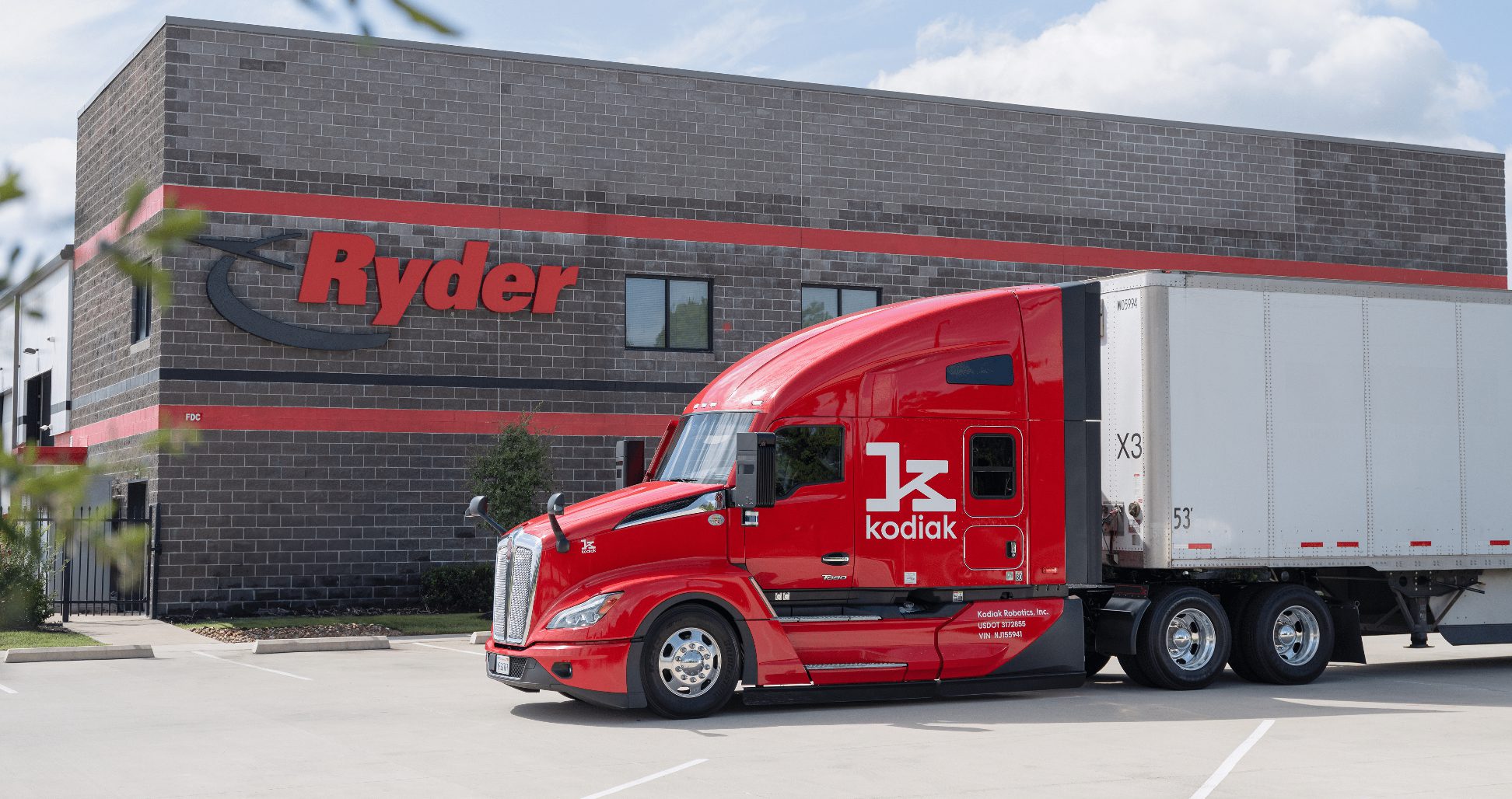 Ya Existen Terminales Para Camiones Autónomos; Ryder Y Kodiak Abren Una ...